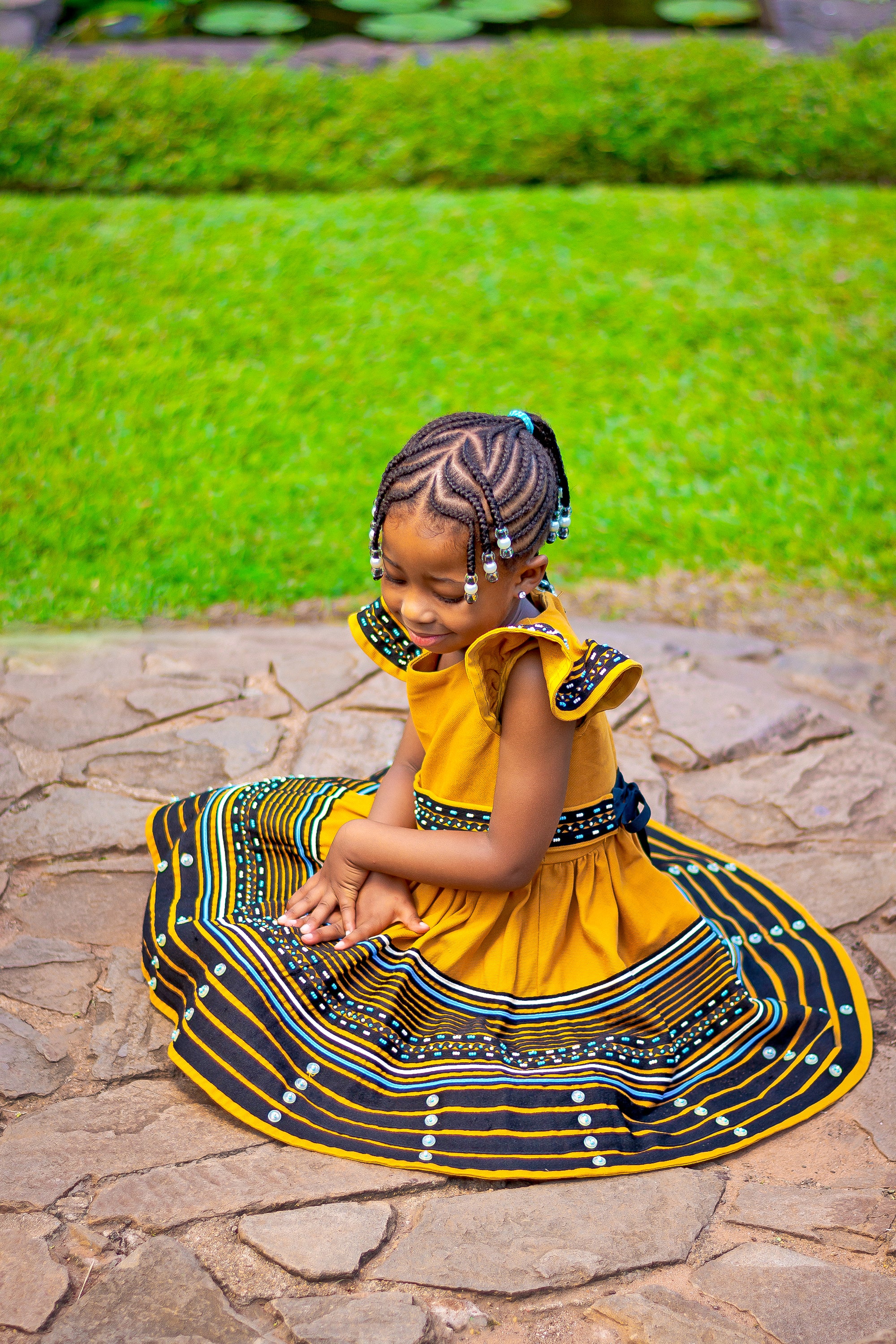 Uyinqaba Girls